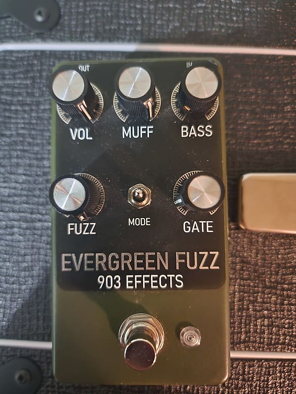 903 Effects Evergreen Fuzz. MODDED GREEN RUSSIAN MUFF | Reverb
