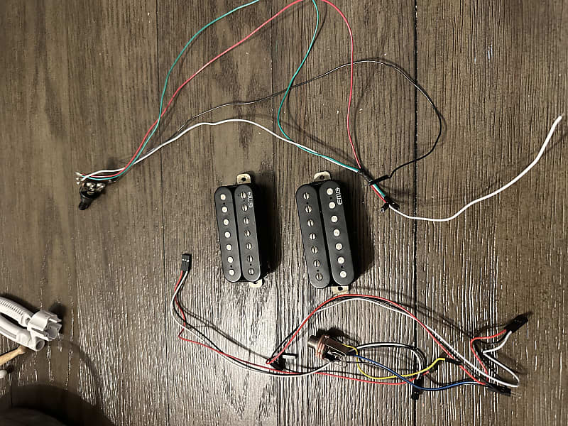 Retroactive Hot 70 RA-7H String Pickup Set with Wiring | Reverb