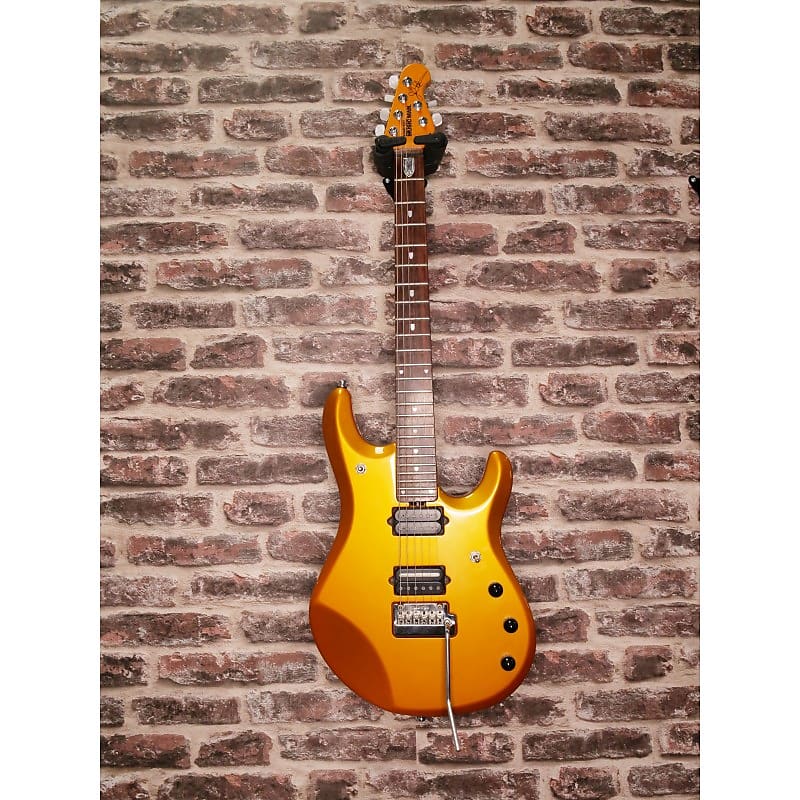 Music man JP6 Piezo | Reverb