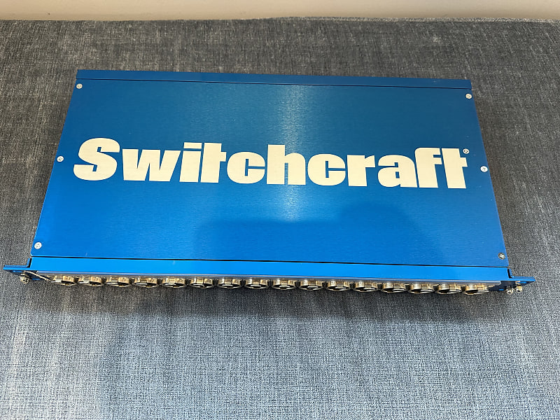 Switchcraft PT16FX2DB25 16 female xlr to db25 rack Mount | Reverb