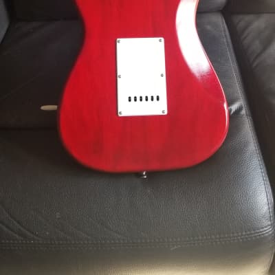 Custom Strat 2023 - Cherry Red | Reverb