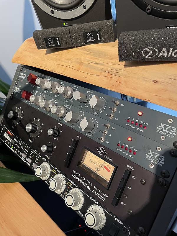 Vintech Audio X73 Mic Pre EQ Pair w/ PSU | Reverb UK