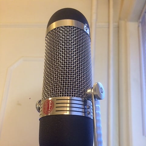 AEA R84 Ribbon Microphone | Reverb