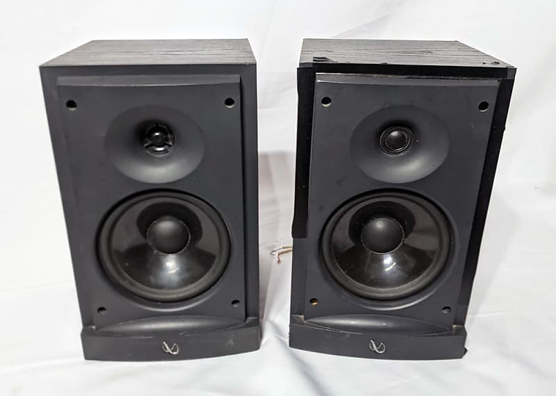 Pair of Infinity Reference 2000.1 Bookshelf Speakers - Black | Reverb