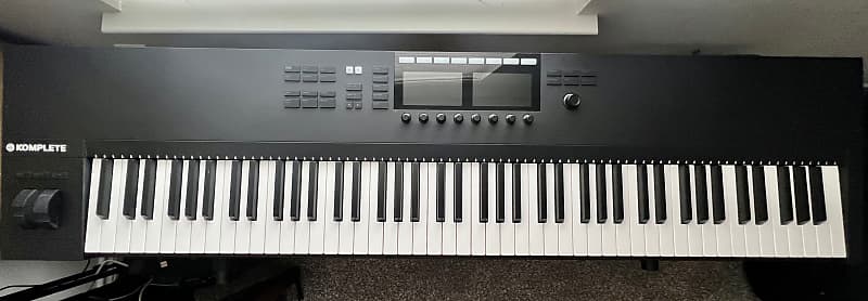 Native Instruments Komplete Kontrol S88 MKii 2020 - | Reverb Canada