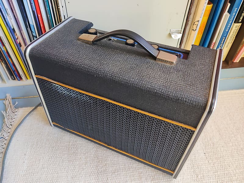 Colorsound Mighty Atom Vintage Busker Amp Project | Reverb