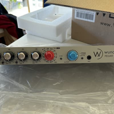 Wunder Audio PEQ4 HIQ 4-BAND MIC PRE/EQ - 19" 1U 2020-Present | Reverb