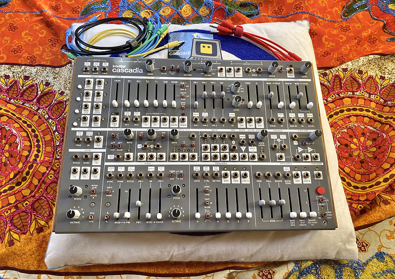 Intellijel Cascadia Desktop Semi-Modular Synthesizer 2023 - | Reverb