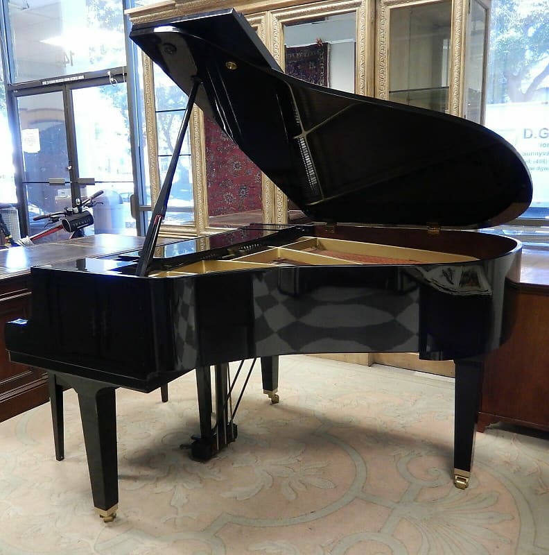 Yamaha baby grand piano | Reverb