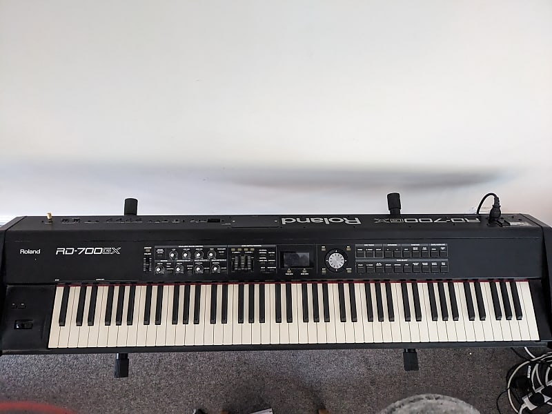 Roland RD-700GX 88-Key Digital Stage Piano 2008 - 2010 - | Reverb UK
