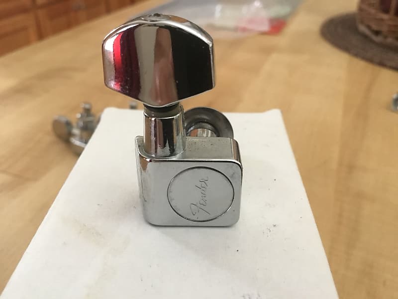 Fender Tuning Machine Set | Reverb