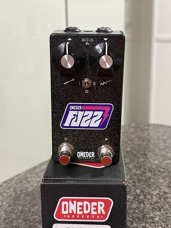 Oneder Effects Oneder Fuzz 2025 - Black Sparkle | Reverb