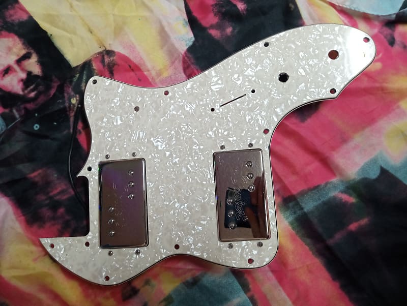 Squier Wide Range Humbuckers 2020s - Chrome Pearloid | Reverb