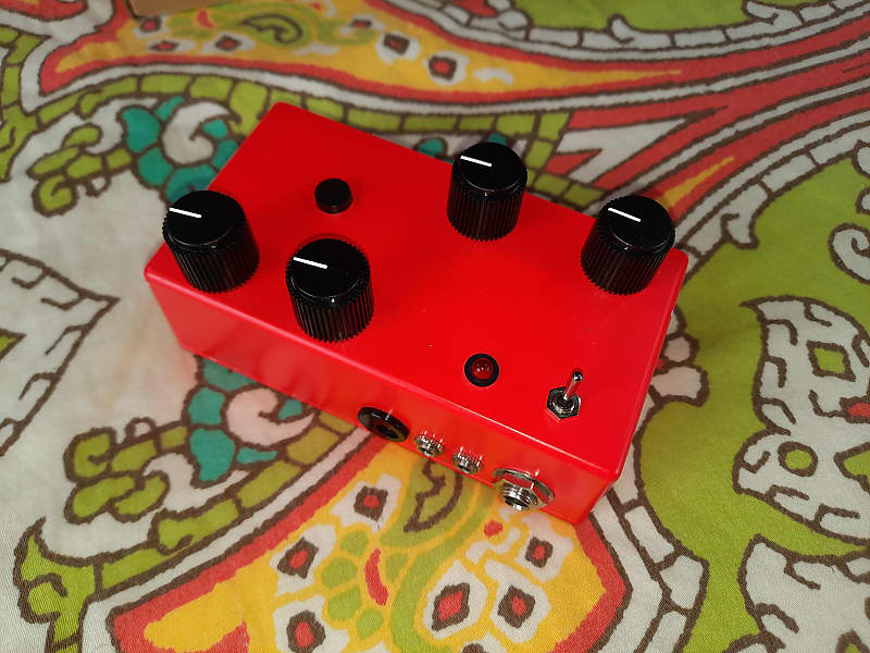 Michael Rucci 8-Bit Synthesizer (Handmade Synth) | Reverb Canada