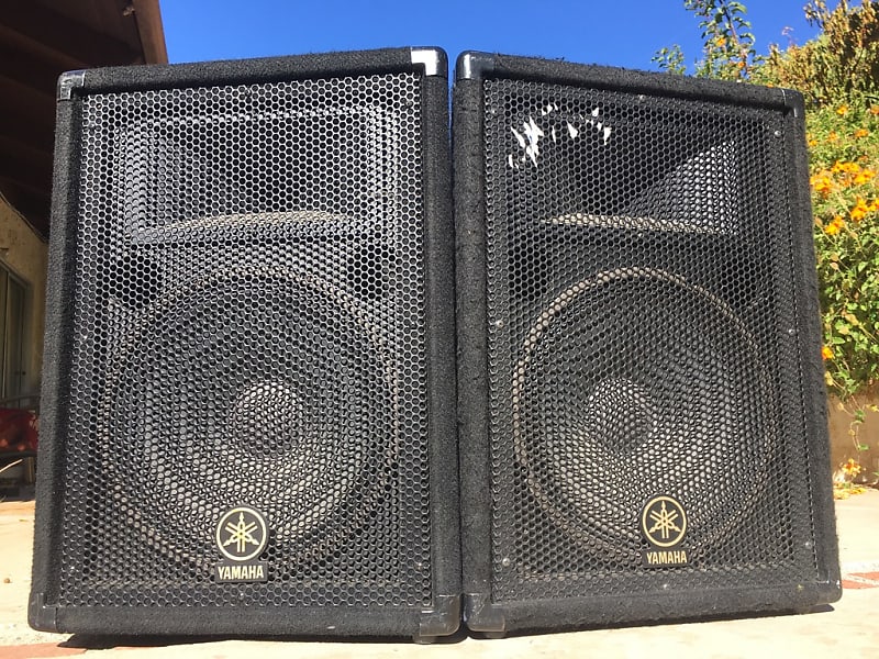 Yamaha BR12 500-Watt 2-Way PA Speakers | Reverb
