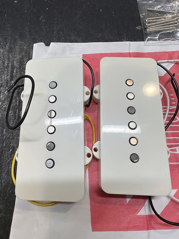 Squire Vintage Mod Jazzmaster Pickup 2 Sets and bridge | Reverb