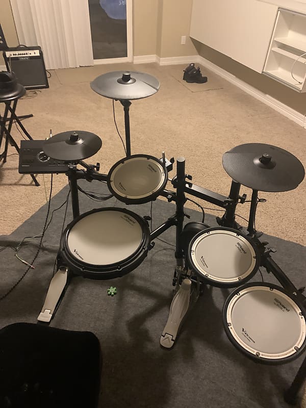 Roland TD-17KV V-Drum Kit with Mesh Pads | Reverb