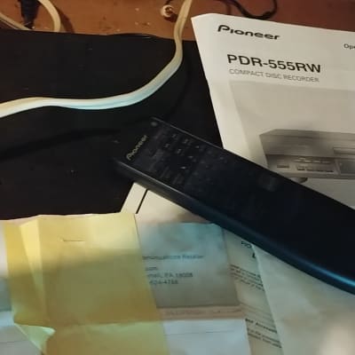 Pioneer PDR-555-RW Digital Compact Disc Recorder Sample Rate | Reverb
