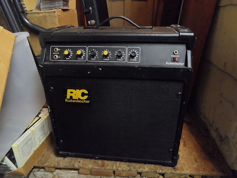 Vintage Rickenbacker RG60 Amplifier | Reverb