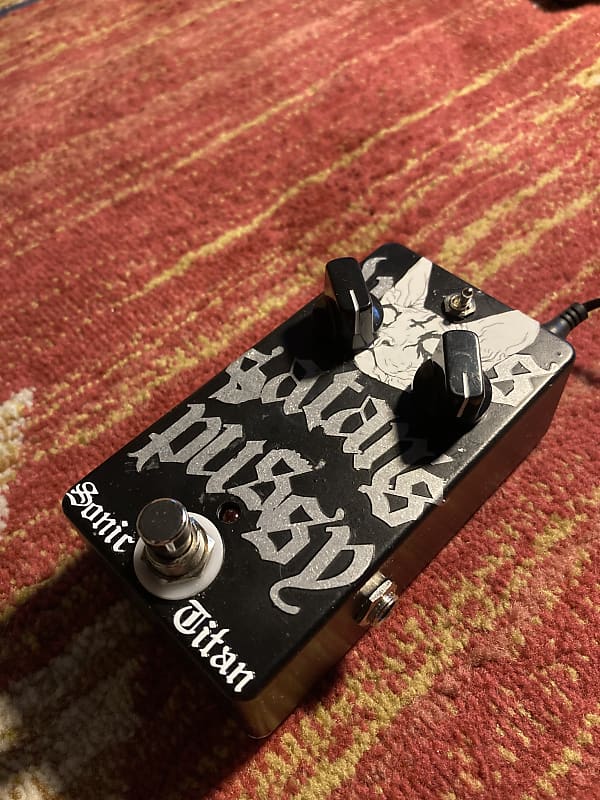 Sonic Titan FX - Satan’s P*ssy (Ross Compressor/Sustainer | Reverb