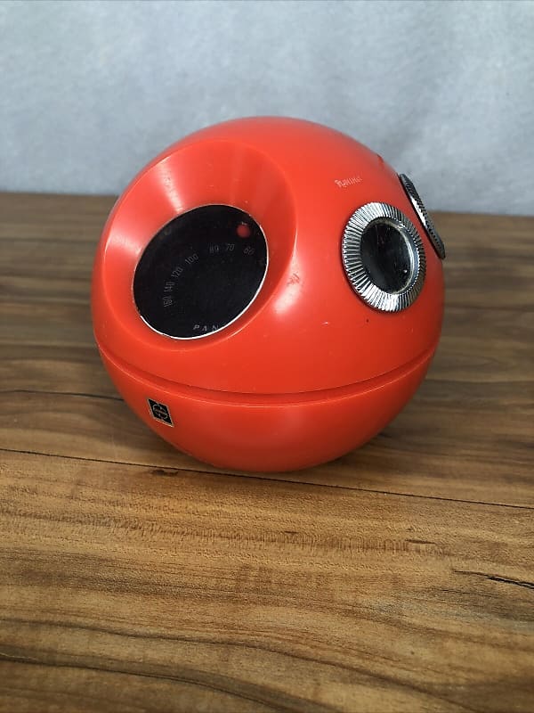 Panasonic R-70 Transistor Radio . Panapet red Ball AM 9 Volt | Reverb