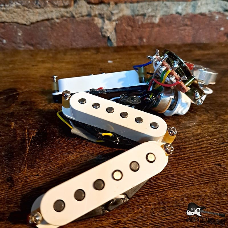 Fender MIM Set of Stratocaster Pickups with Wiring Harness | Reverb