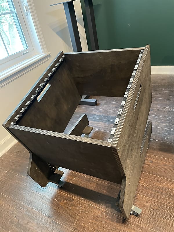 DeltaArts 15u studio sidecar rack 2022 - Jacobean | Reverb