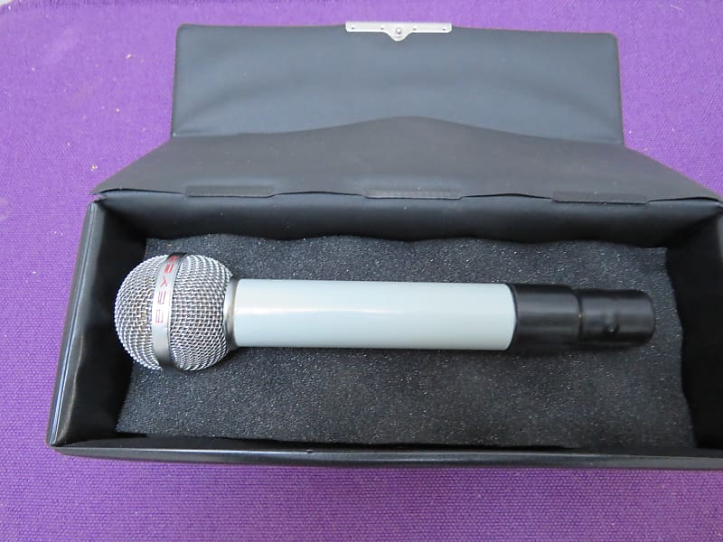 Beyerdynamic M 260 ribbon microphone | Reverb