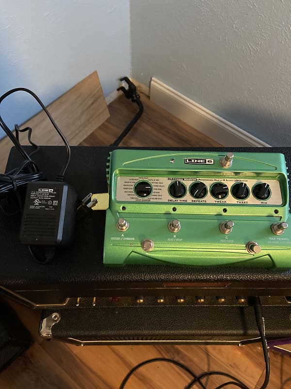 Line 6 DL4 Delay Modeler w/Modest Mike mods | Reverb