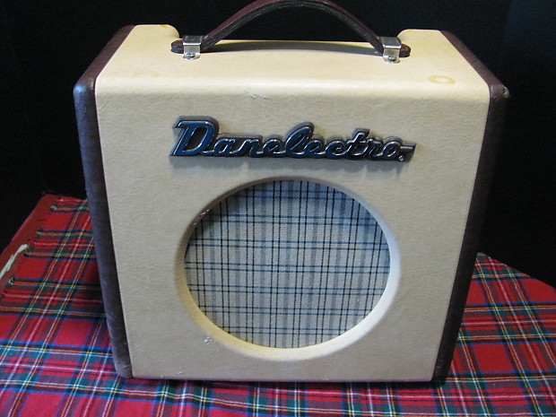 Danelectro Nifty Fifty Extension Cabinet - 8" Speaker | Reverb