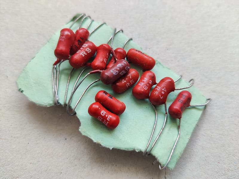 Lot NOS RS Radiospares Hi-K Ceramic Dogbone low pico | Reverb