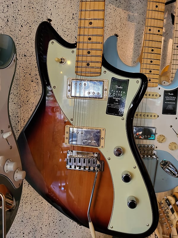 Fender Meteora 3 Tone Sunburst | Reverb