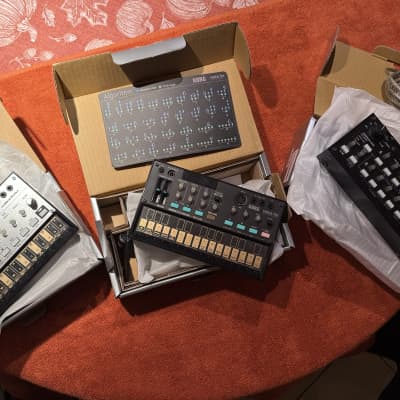 Volca bundle! Bass, FM and Sq1 | Reverb