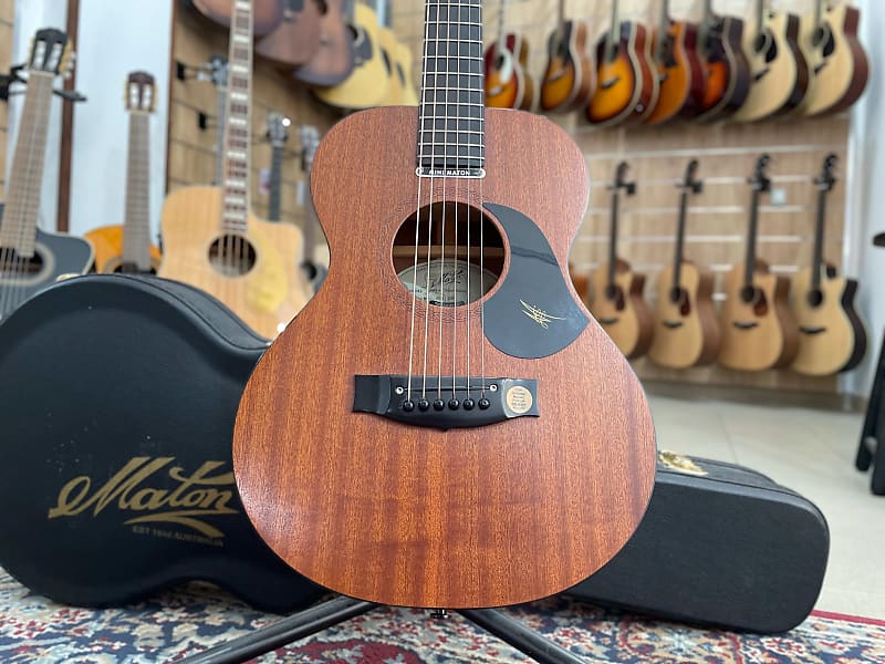 Maton EMM6 Mini Maton – AP5 Pro | Reverb