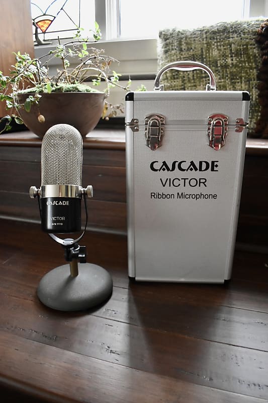 Cascade Victor Long Ribbon Microphone | Reverb