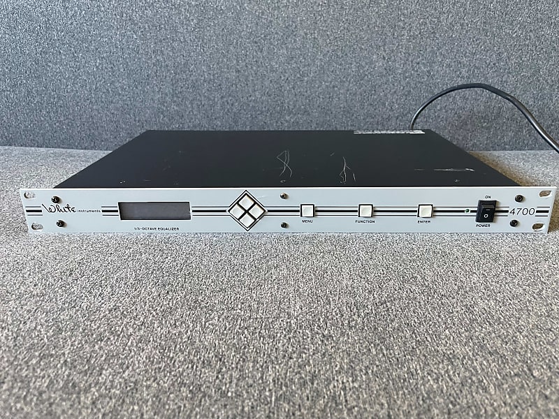 White Instruments 4700 2-Channel EQ | Reverb