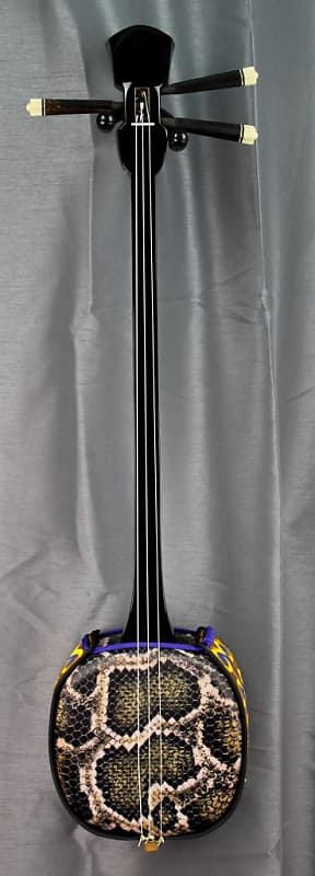 Shamisen Traditionnal Instrument Okinawan - Serpent - japan | Reverb