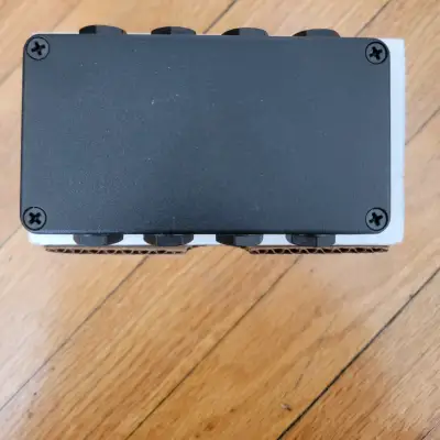 American Looper 4-Way Junction Box 2020 Black | Reverb