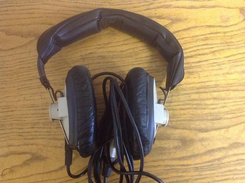 Beyer Dynamic DT 100 400 ohm Grey Headphones | Reverb Australia