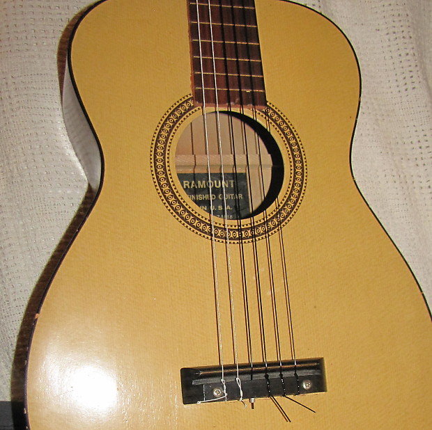 Vintage 1975 Paramount (Harmony) HP 615 Classical Guitar USA | Reverb