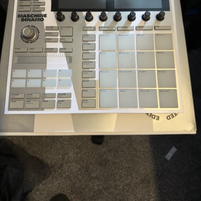 Native instruments Maschine Mk3 Limited Edition - Dinamo | Reverb