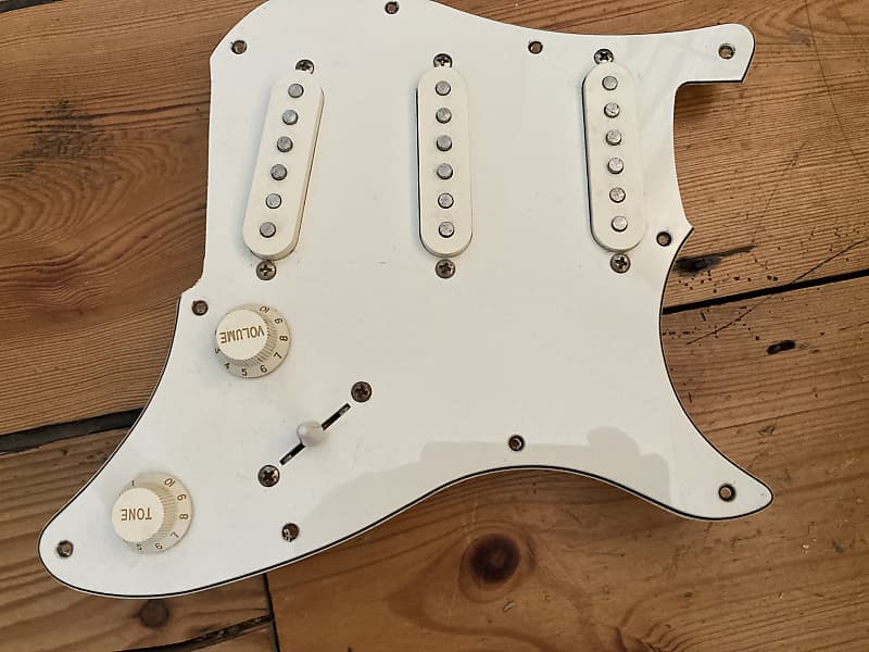 Peavey Raptor Special Strat Stratocaster Guitar Loaded | Reverb UK