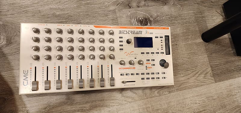 CME Bitstream 3X midi controller - ivory white | Reverb