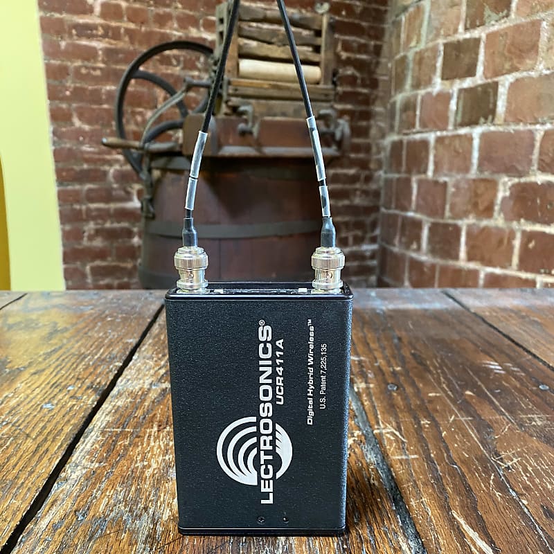 Lectrosonics UCR411A Digital Hybrid Wireless Receiver - Block | Reverb