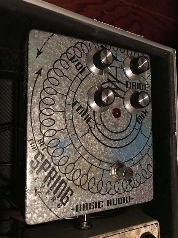 Basic Audio Spring 2022 Silver | Reverb Canada