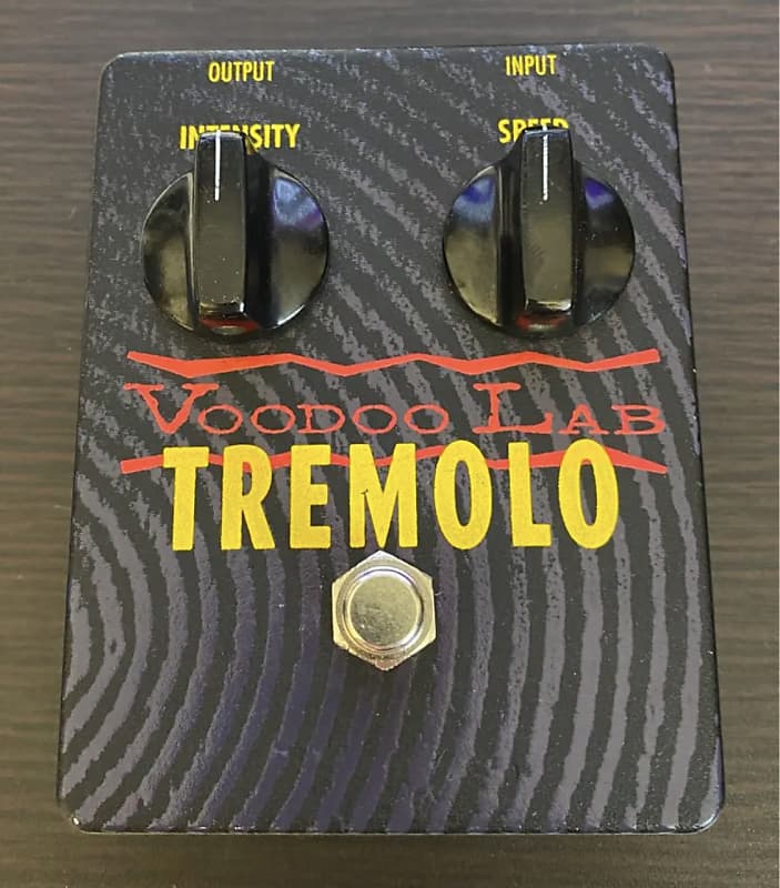 Voodoo Lab Tremolo 2knobs early version | Reverb UK