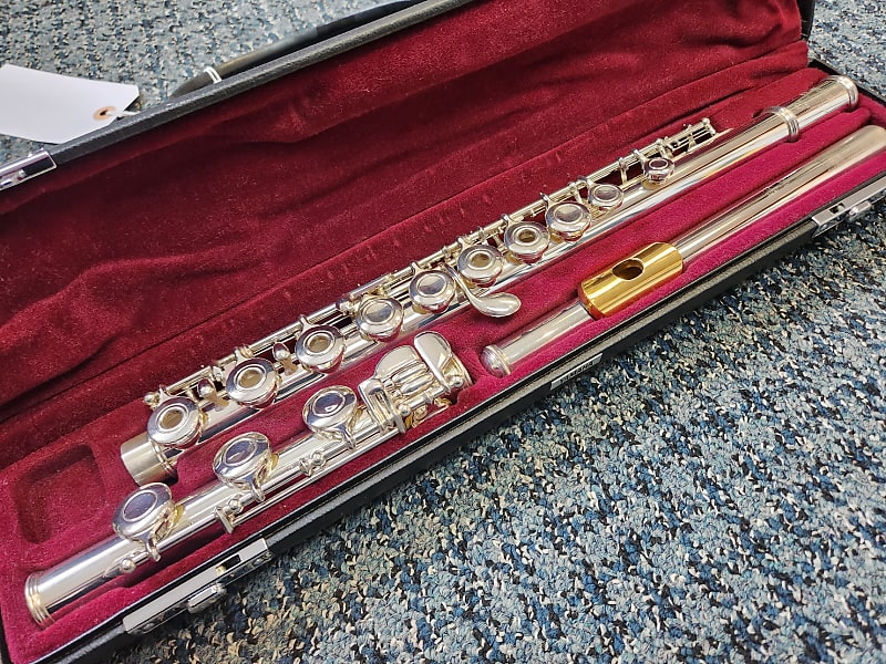 Yamaha 481II Solid Silver Open-Hole Flute w/ Gold Lip Plate | Reverb
