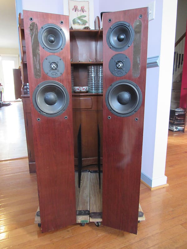 NHT 3.3 powerhouse speakers in very good condition | Reverb
