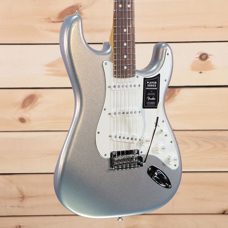 Fender Player Stratocaster - Silver - MX22185272 | Reverb