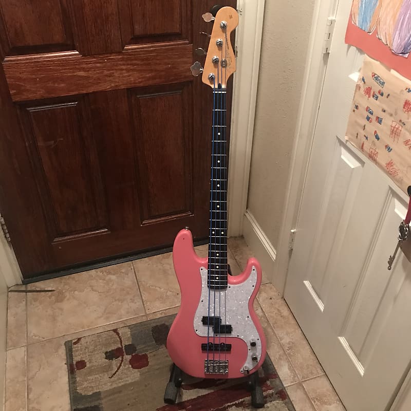 Fender Deluxe Precision Bass Special 2002 Pink | Reverb
